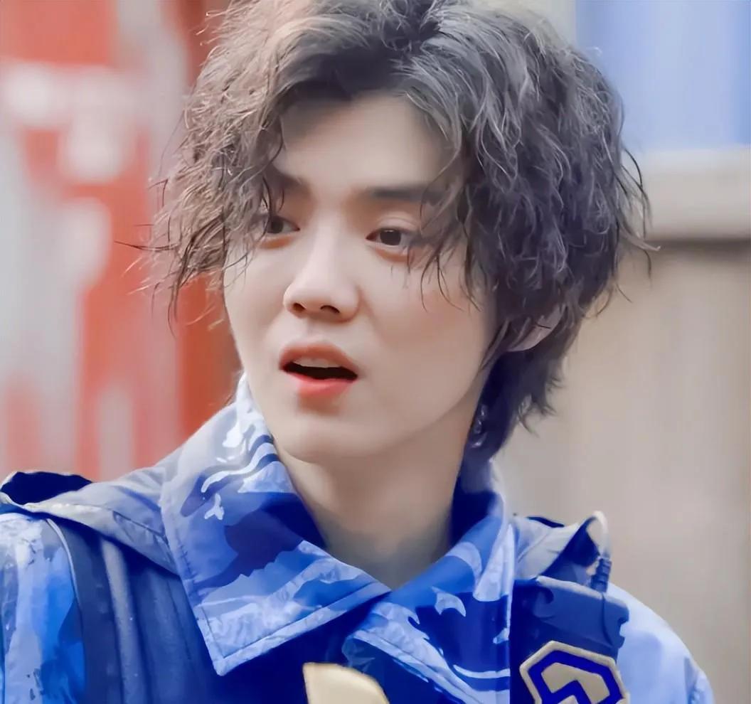 The tenth anniversary of Lu Han's debut ten years ago, "Hello everyone ...