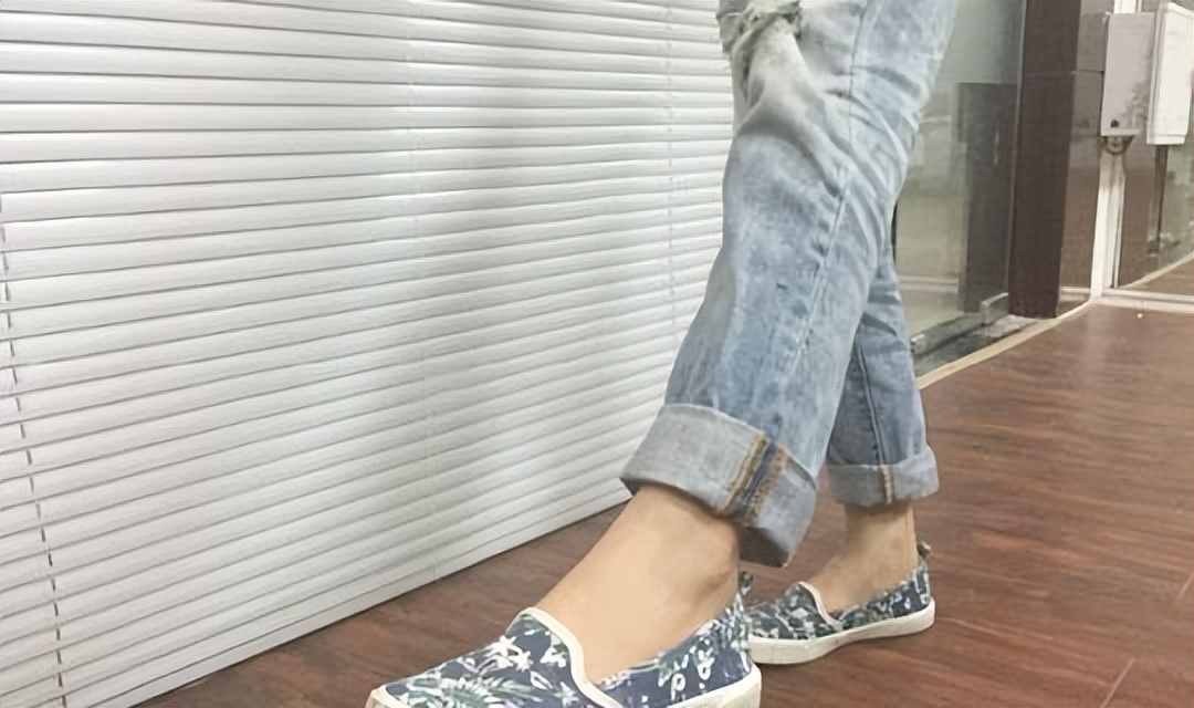 Does walking briskly every day help you lose weight?Teach you to walk ...