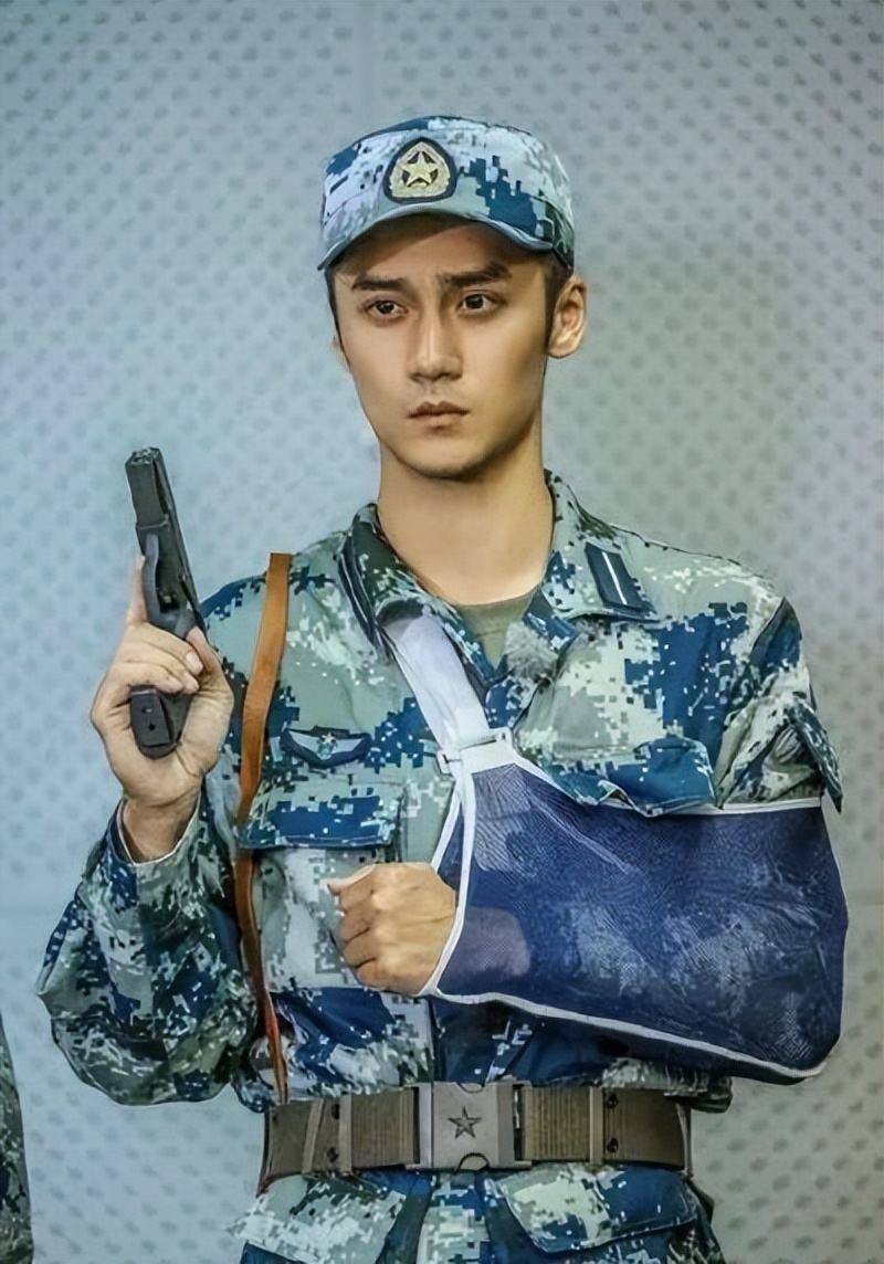 Facts have proved that Jiang Jinfu, who suffered domestic violence twice, has embarked on a road ...