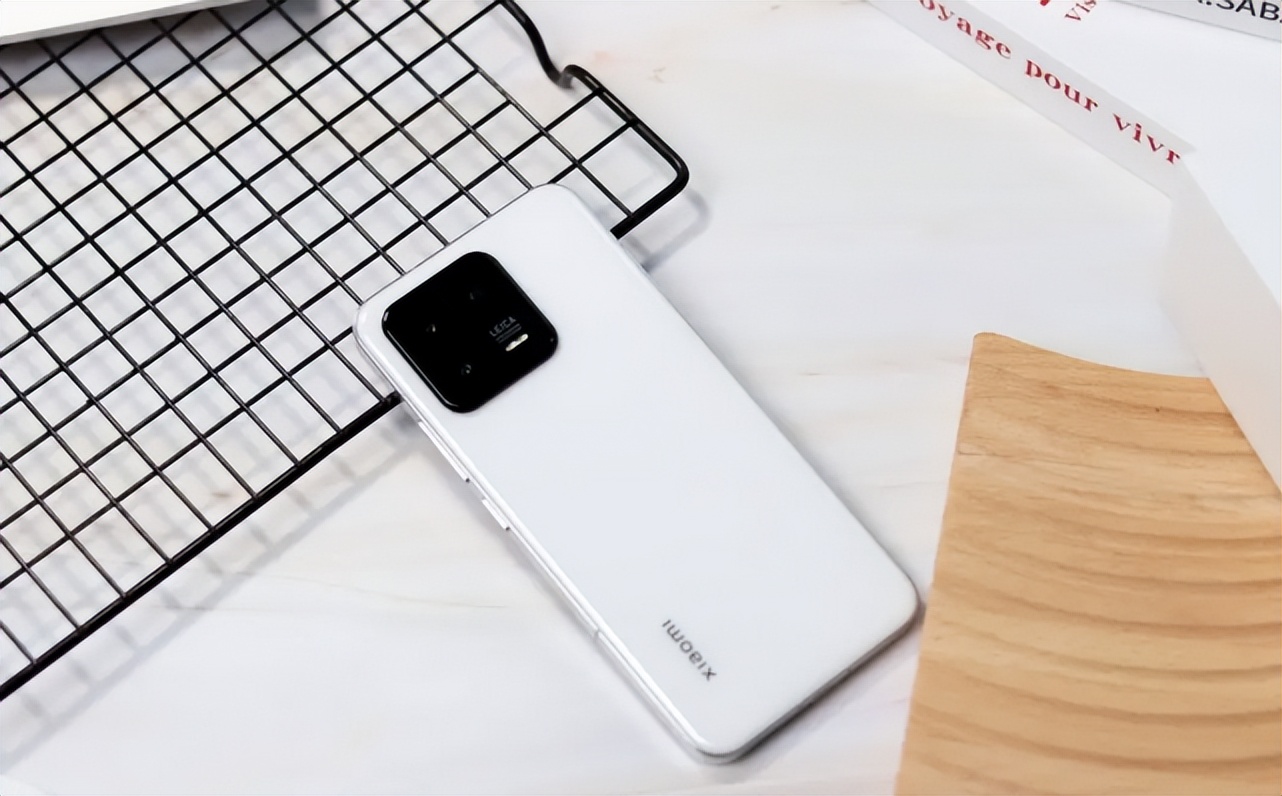 Samsung E6 luminous screen + Snapdragon 8Gen2 flagship core, this ...