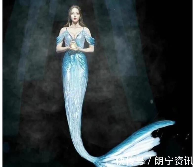 Actress turned into a mermaid, Cheng Xiao is beautiful and fairy, Zhao ...
