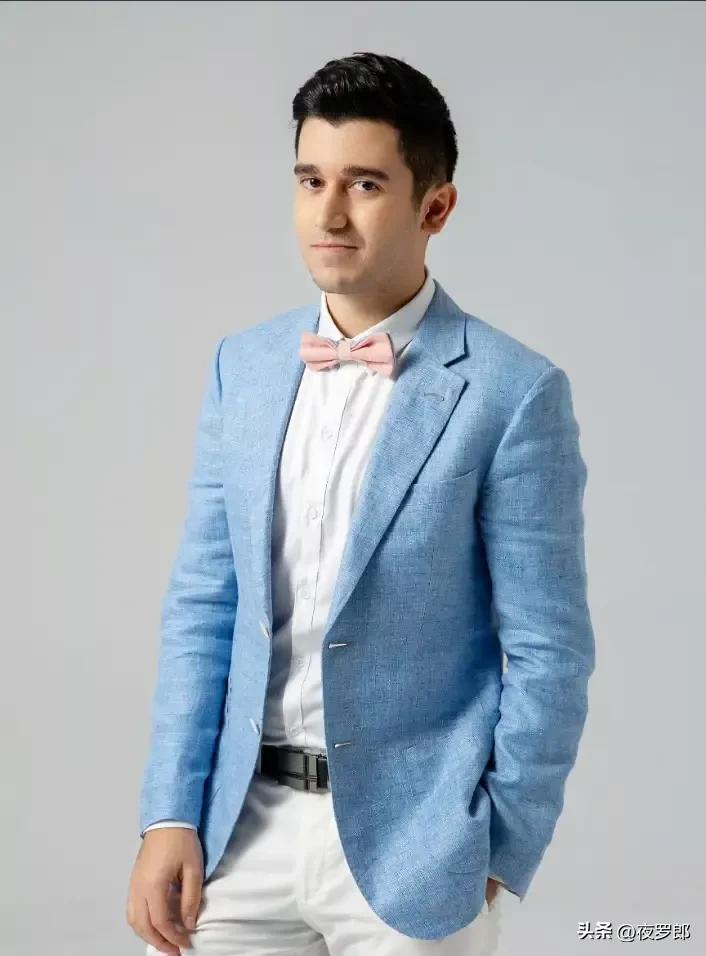 Tang Xiaoqiang, who participated in the [Informal Talk] program, was ...