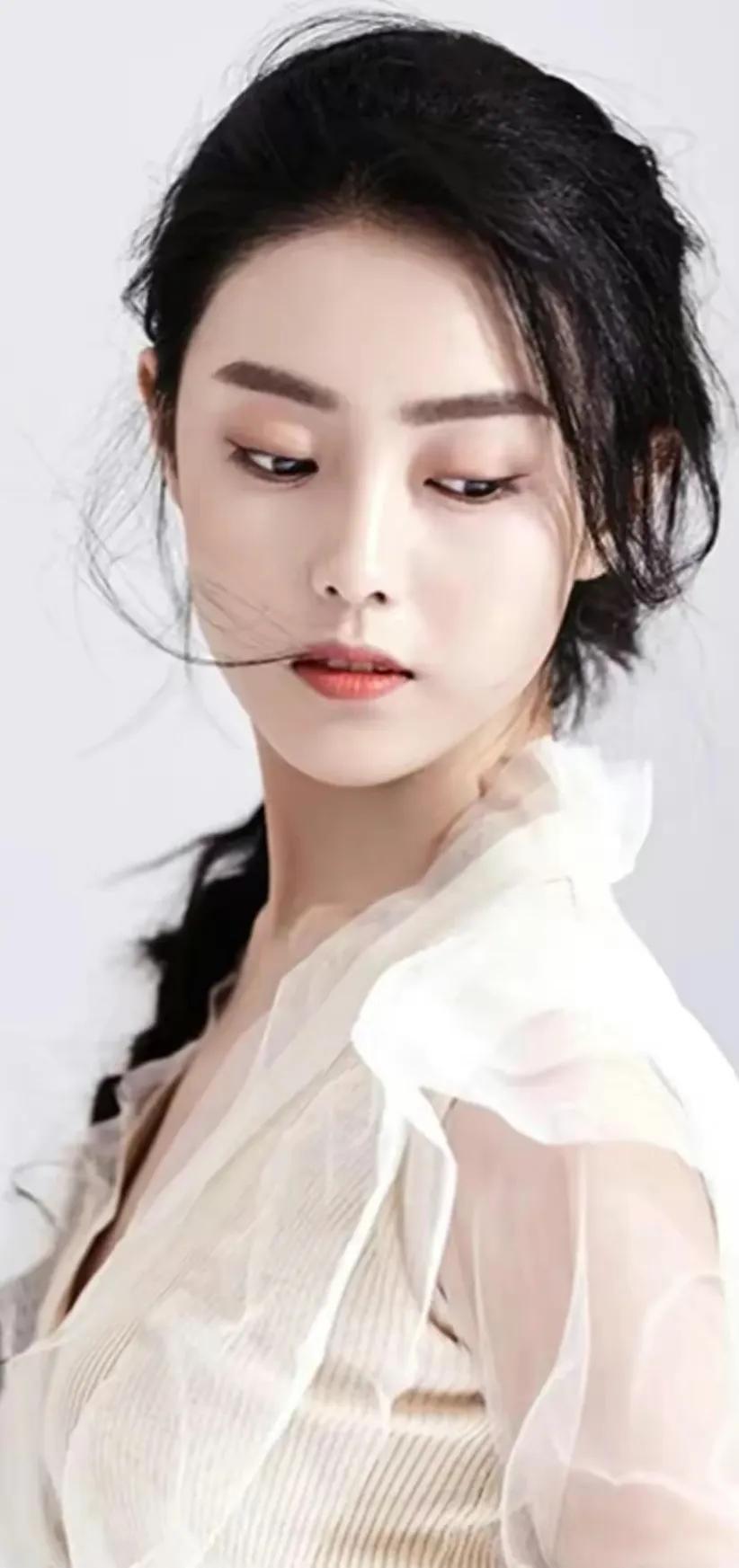 Sun Xiaolun, natural wind! - iNEWS