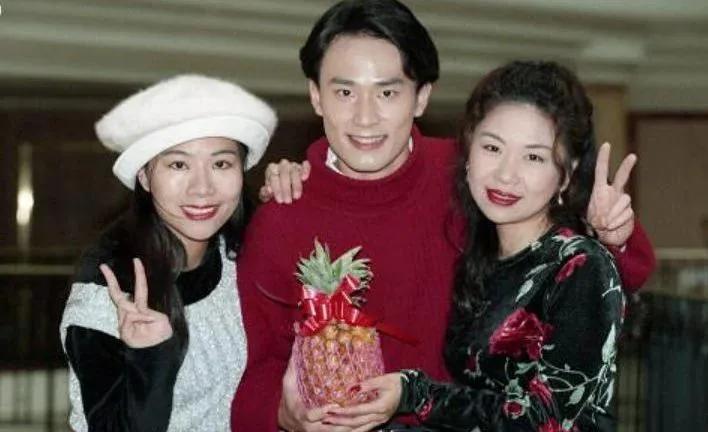 Coco Lee once dated Zhang Ruizhe, and wentssip about the love of his younger sister and younger ...