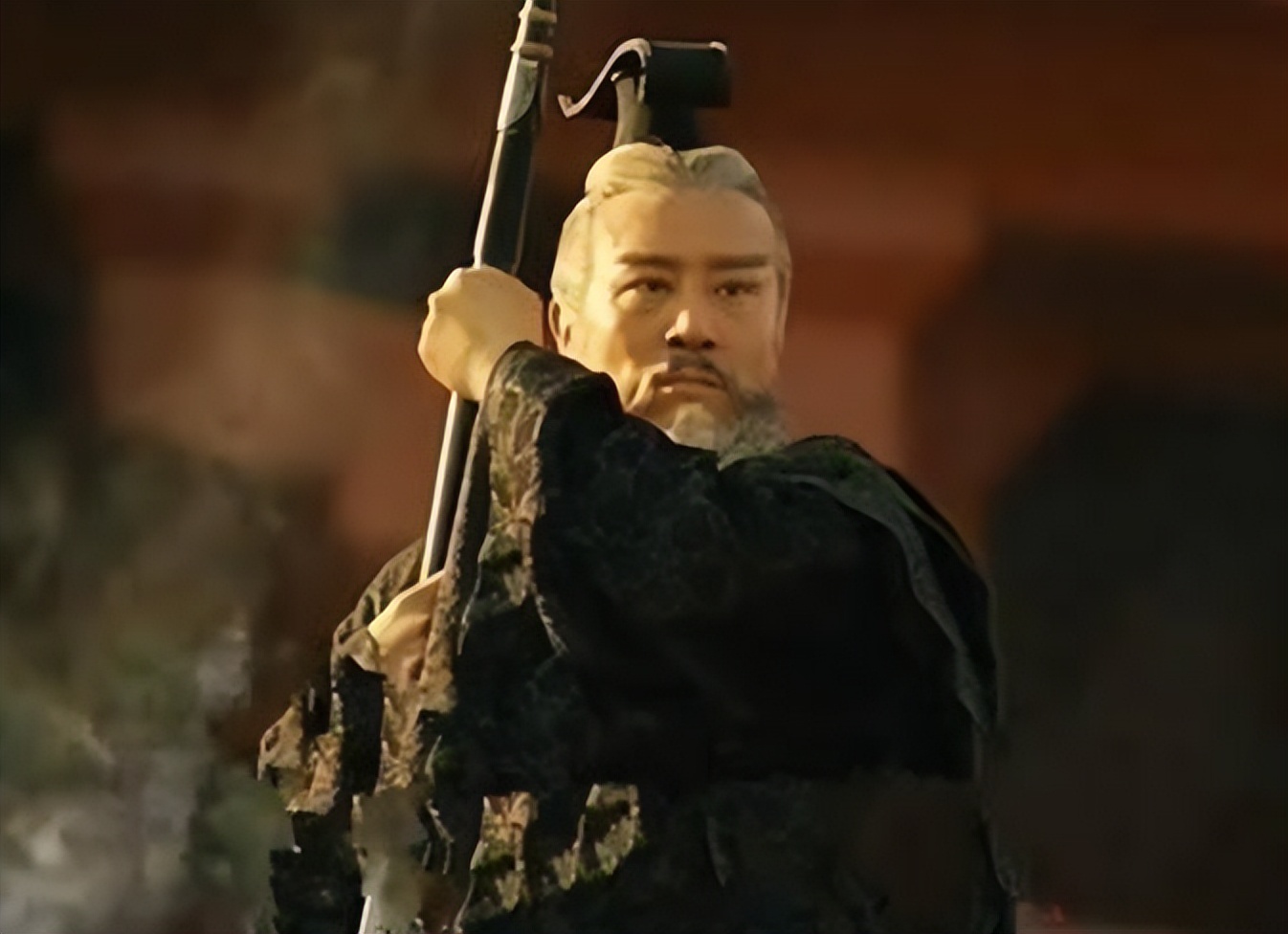 Xun Yu has been assisting Cao Cao all his life, why is he the first to stop Cao Cao from ...