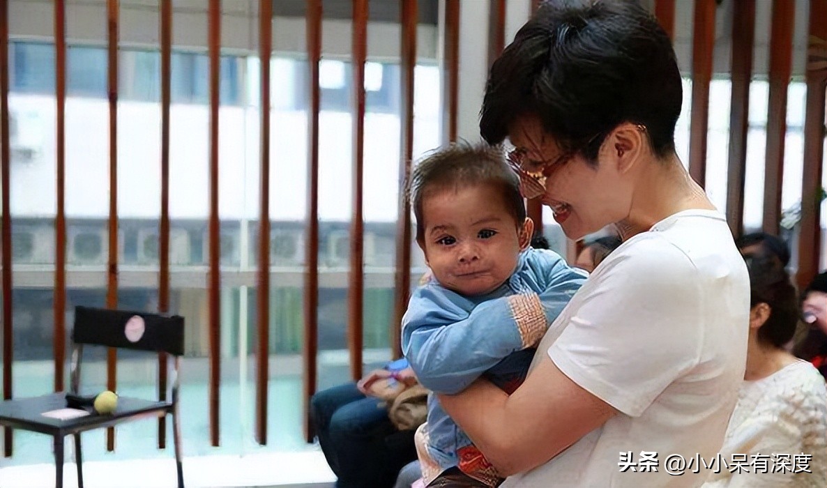 Ji Xueping's recent situation, a rare photo of her with her husband and ...