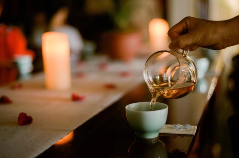 Analysis of the role image of tea culture in the Tang Dynasty document ...