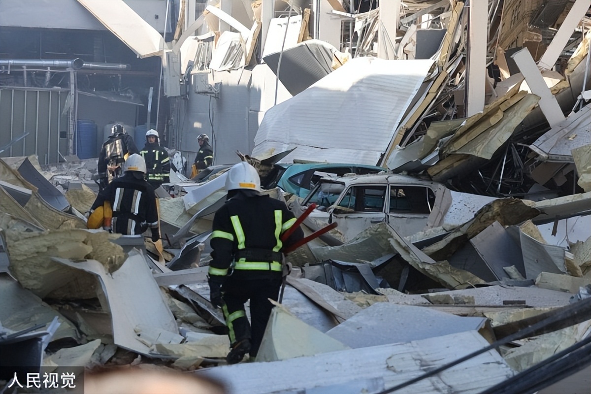 Bomb the bridge, bomb the port, bomb the reporter, bomb the ...