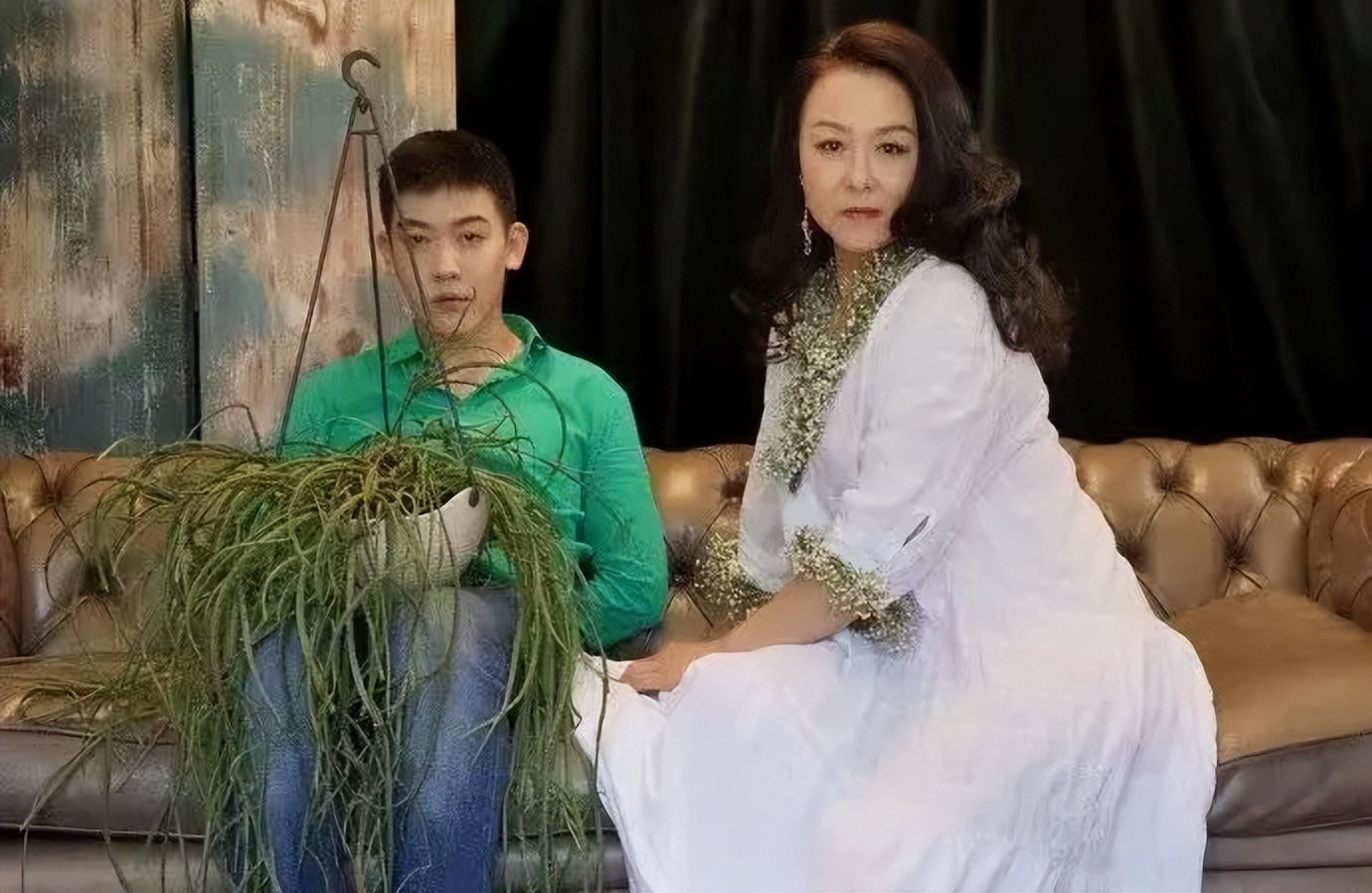 The friend is a sexual harasser, what else can Jiang Sida do besides ...