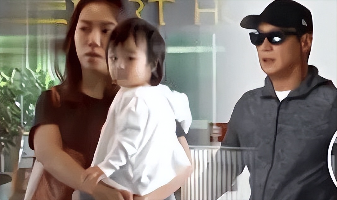 Liming showed up with his wife and daughter. His wife, who is 21 years ...