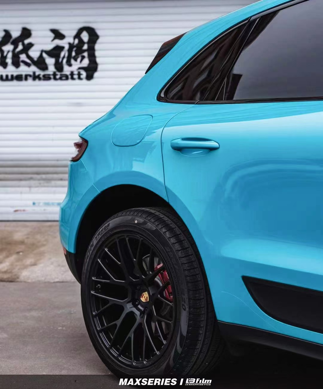 Porsche-Macan full car LB color change film original paint Miami blue - iNEWS