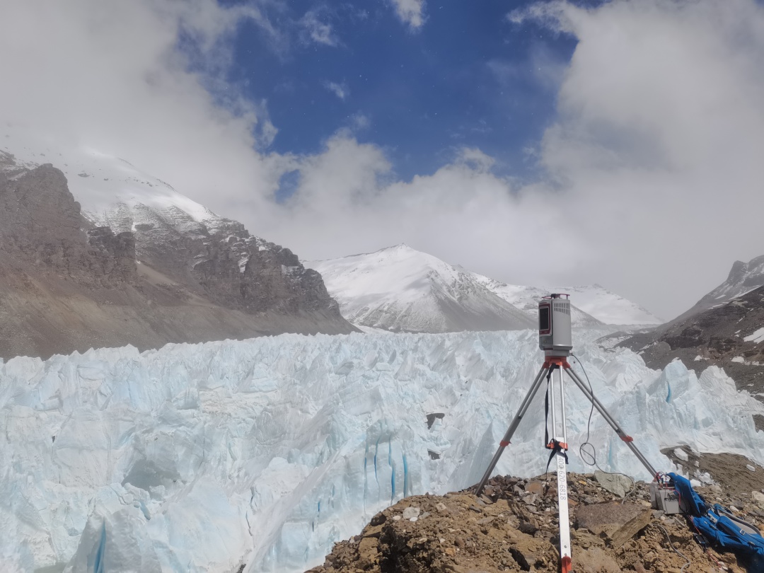 "Peak Mission" Everest Scientific Expedition, 3D Laser Scanner Glacier ...
