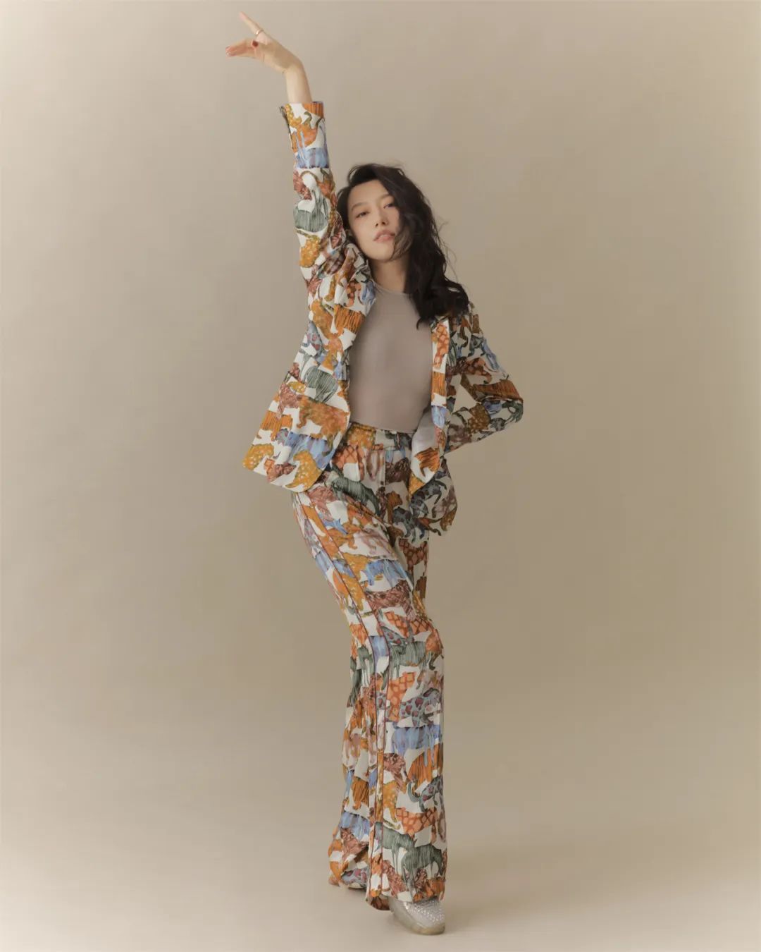 The popularity of Gao Jing's new song "Love" has not diminished, and he ...