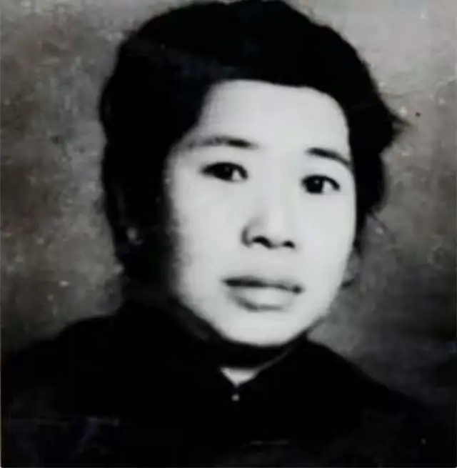 The female soldier Tian Zhongqiao was tortured by the enemy, and when ...