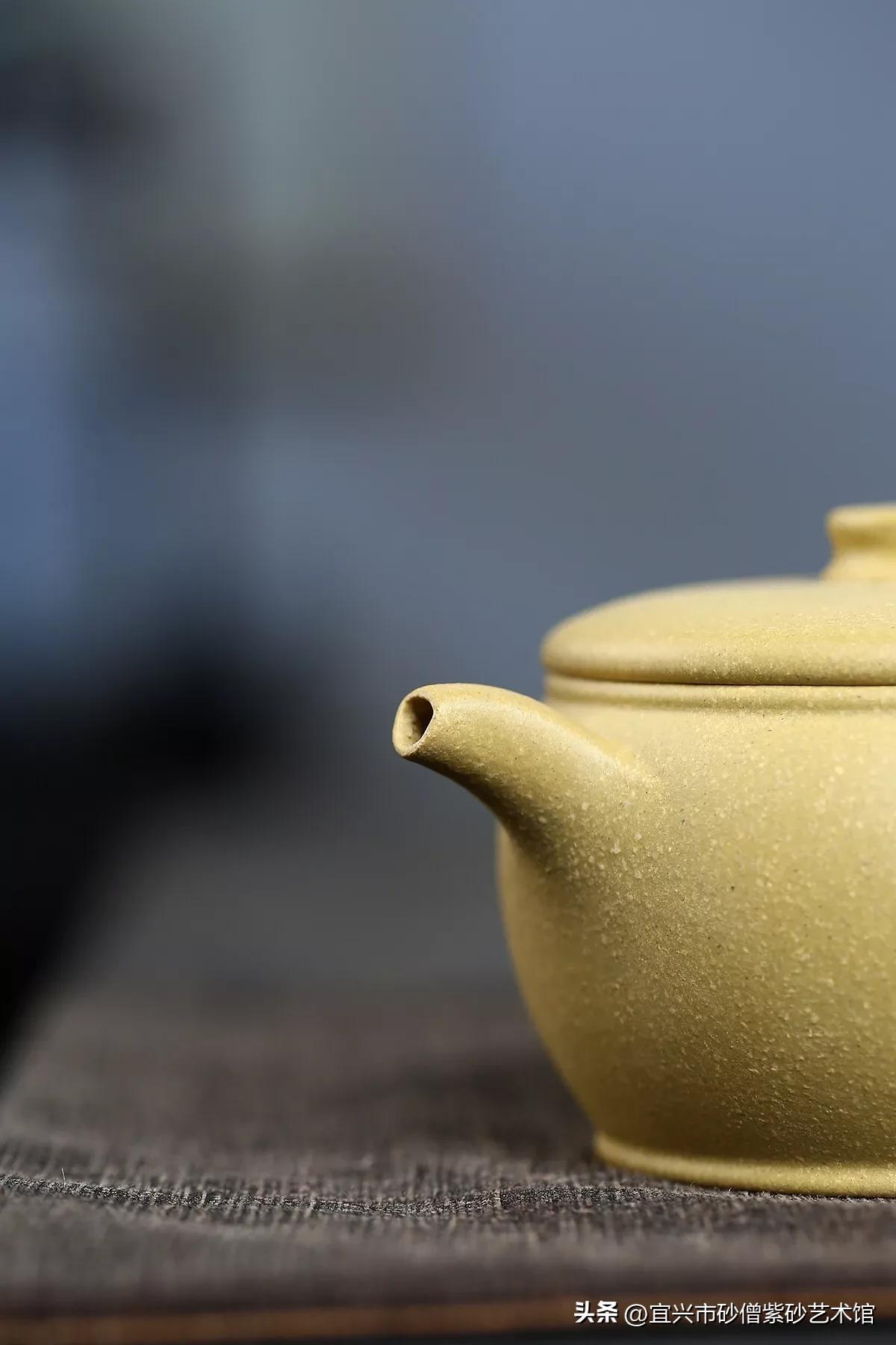 Ming's Han tile. 180cc. Mr. Xu Rui. - iNEWS