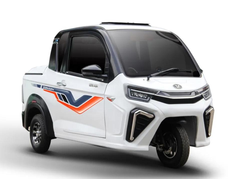 Zongshen launched a multi-functional three-wheel pickup, which can be ...