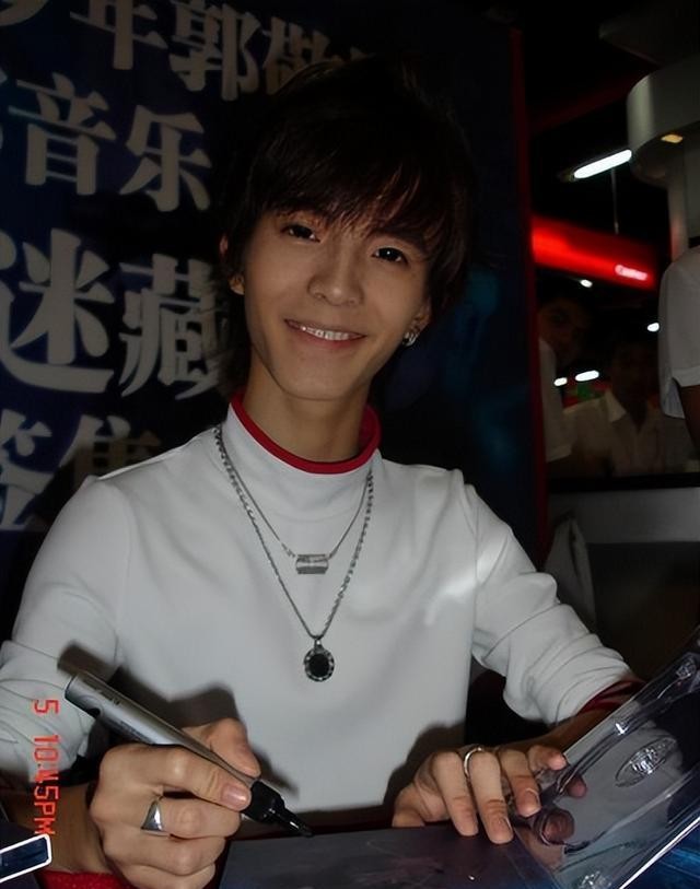 "Plagiarism King" Guo Jingming: Reached the pinnacle of life by ...