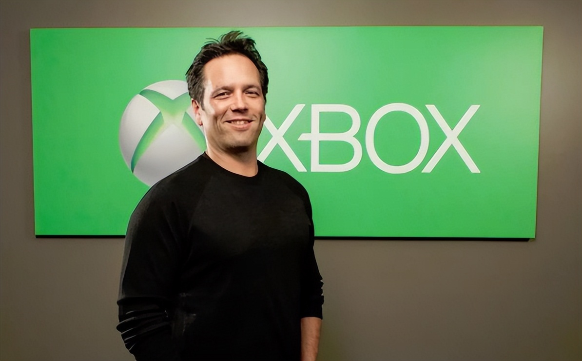 Phil Spencer Admits Xbox Was Worried About Starfield Being Snatched By PlayStation - iNEWS