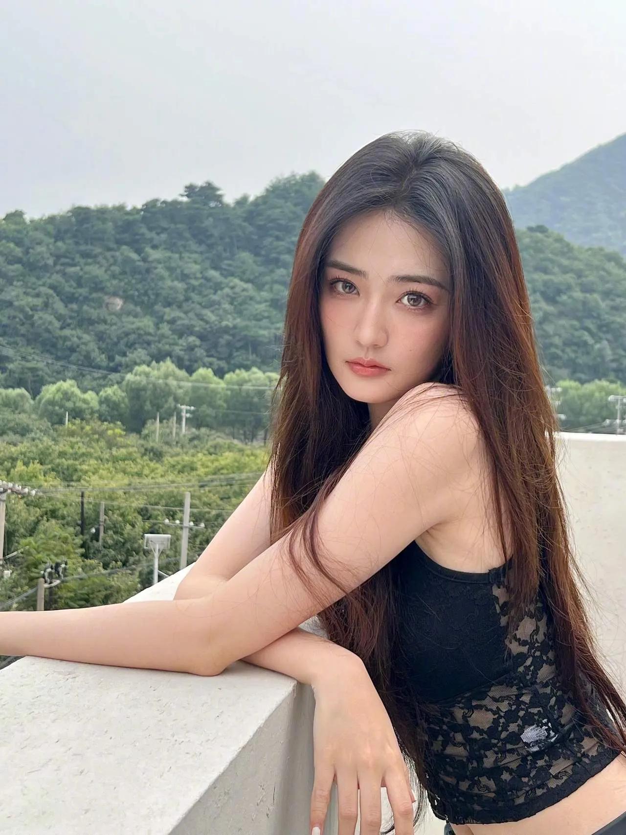 Actress Xu Lu - sweet, cool and elegant - iNEWS