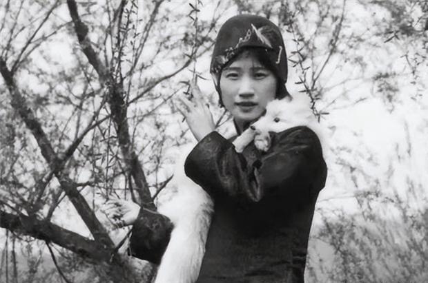 Lu Xiaoman, a celebrity in Beijing - iNEWS