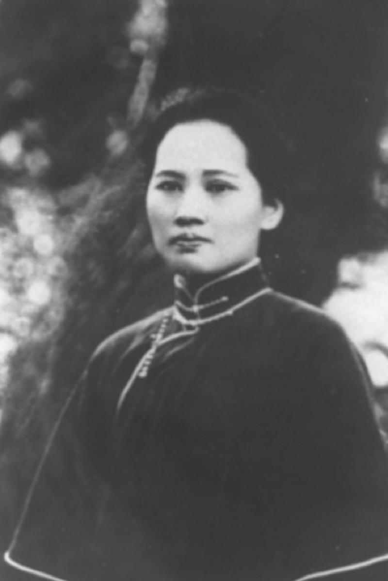 Why did Soong Ching Ling angrily leave the memorial service for Premier ...