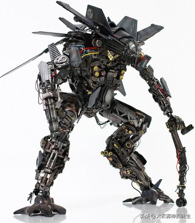 Transformers Skyfire and Battlestar Skeleton - iNEWS