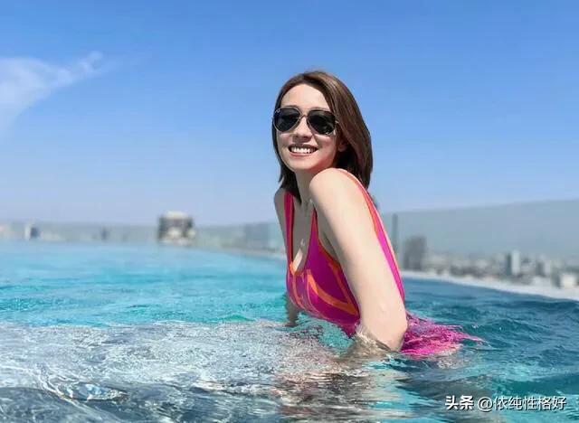 TVB actress Yao Ziling's private house photo shoot!Good-looking and tall, immortal and lustful ...