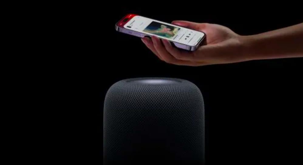 Look at the Apple ecosystem connected by the iPhone, FamilyMart is ...