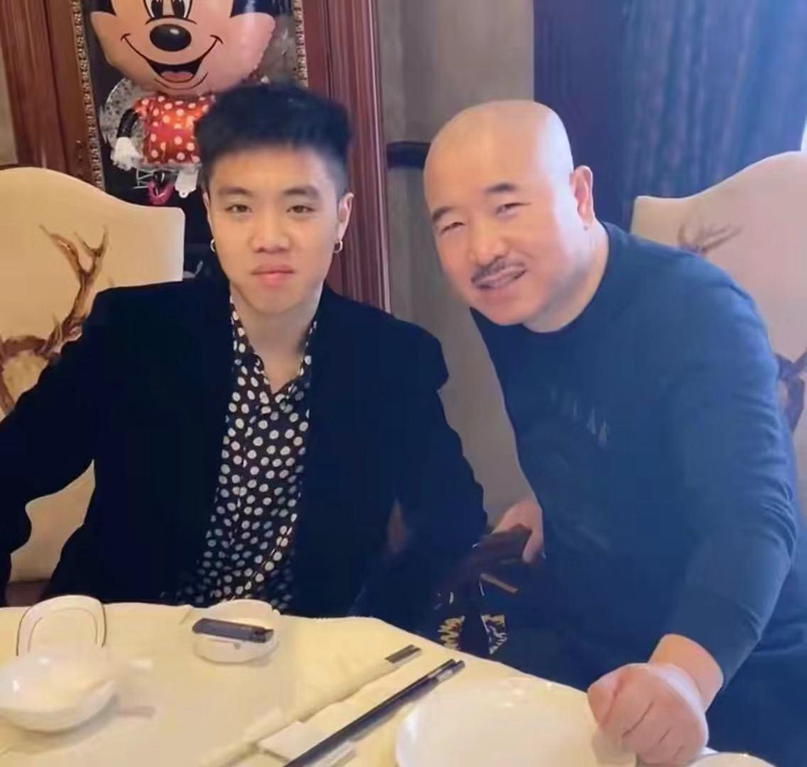 Liu Neng's son Wang Liang's wedding in the century, his ex-wife Wen ...