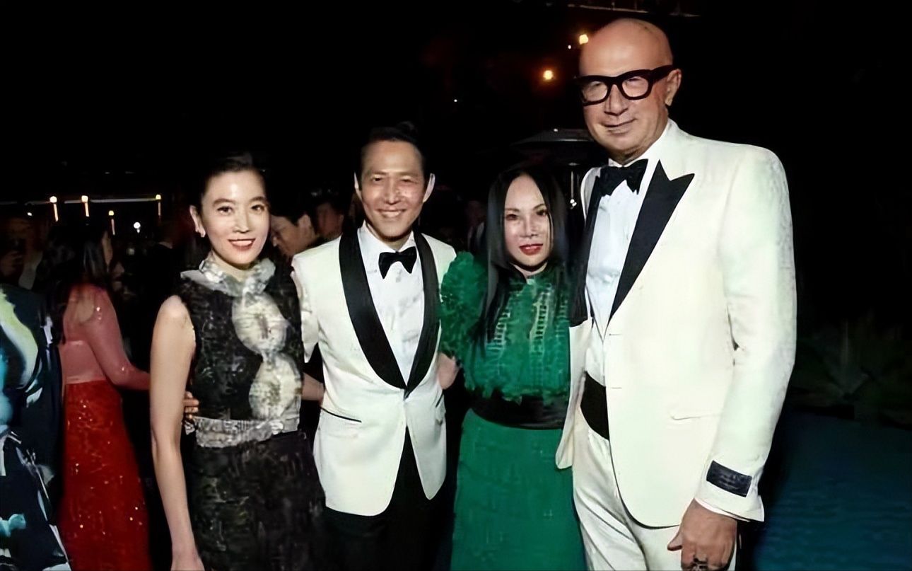 Guo Jingjing and Li Jiaxin are rarely in the same frame, appearing at ...