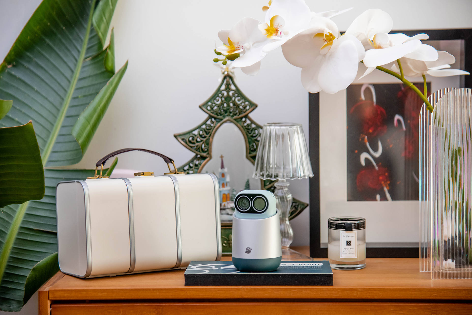 Xiaomo Magic Camera is lightweight and portable - iNEWS