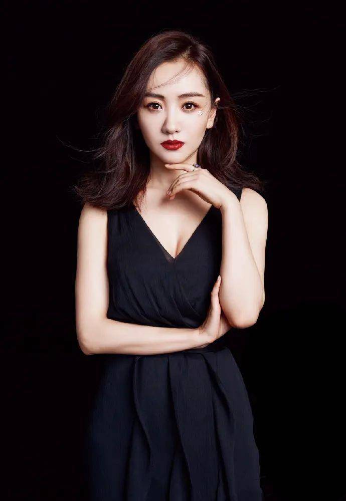 Yang Rong, "the second child in a thousand years"? - iMedia