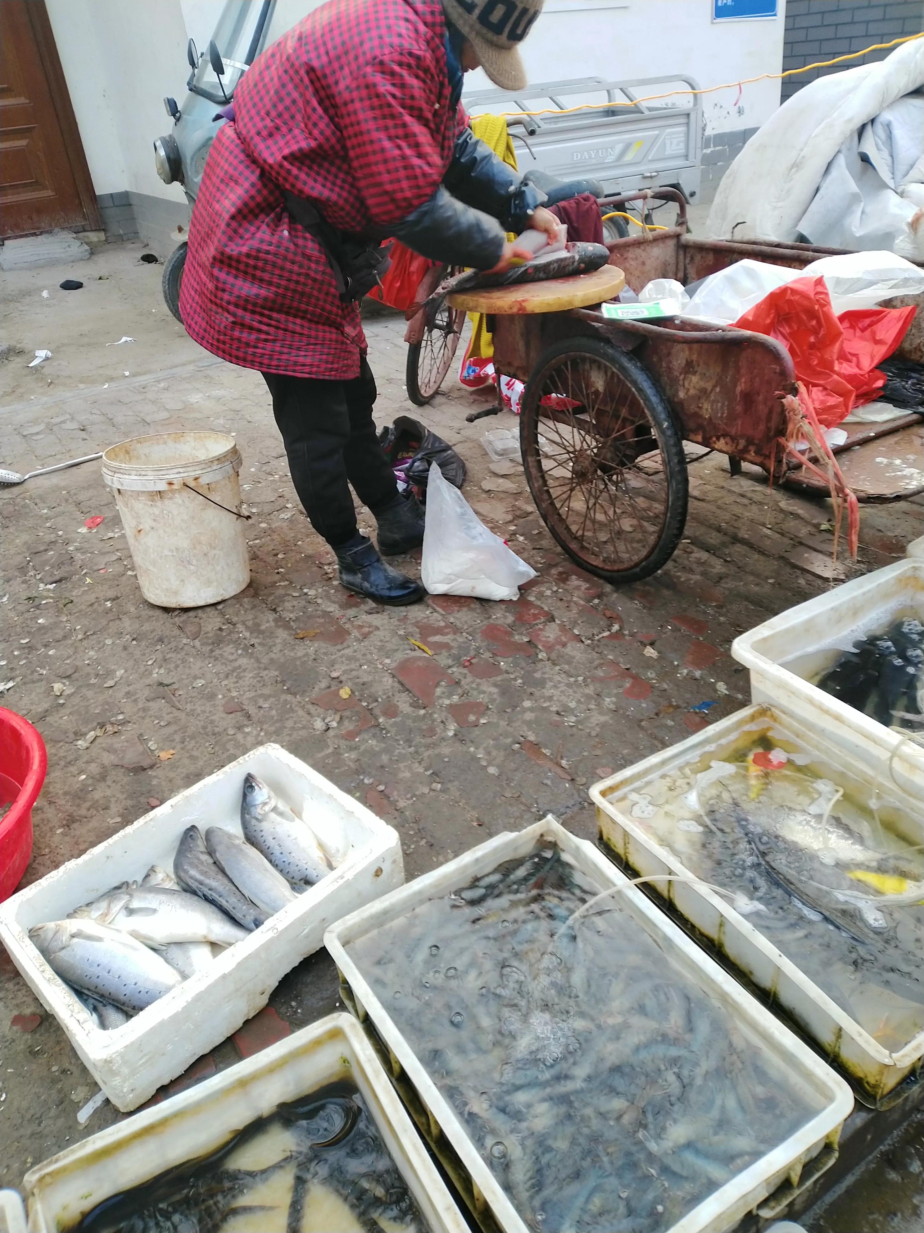 The self-made sauerkraut fish is delicious - iNEWS