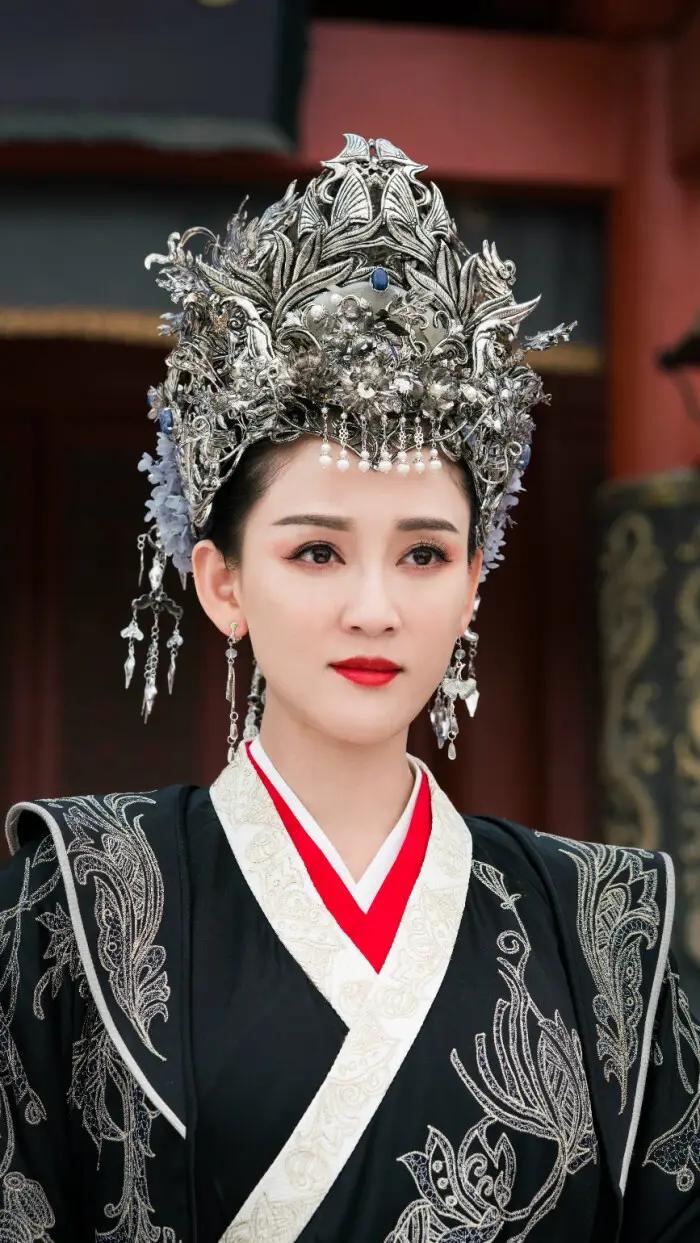 Merit is the emperor, virtue matches the world, but is jealous of the ...