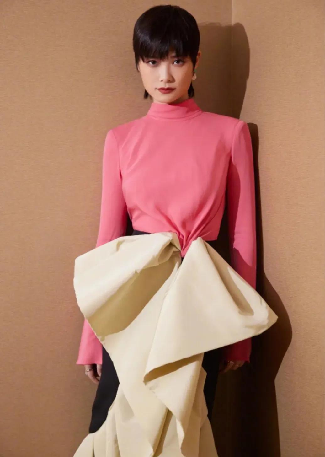Li Yuchun: From Super Girl to Asian Hero - iNEWS