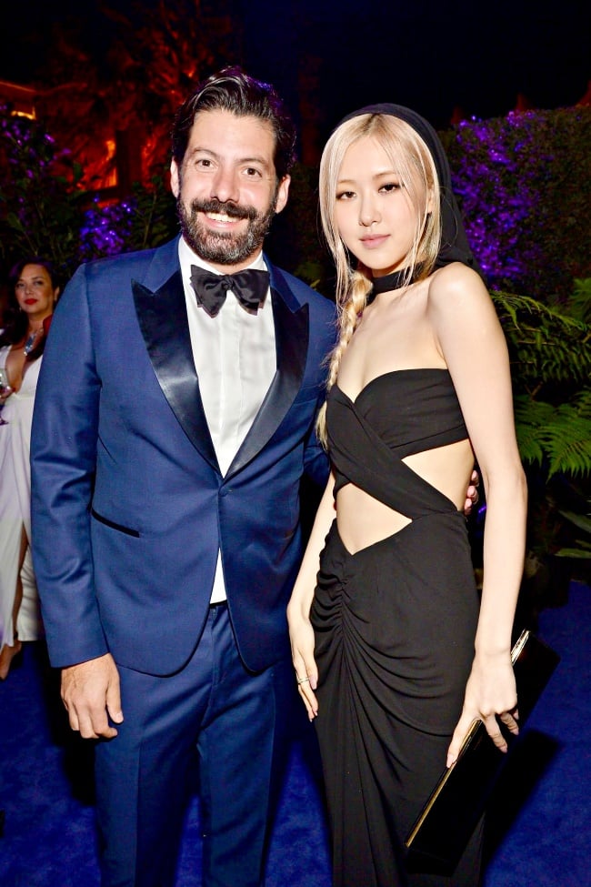 "Rosé is in love with Jiang Dongyuan" 4 iron proofs exposed! YG ...