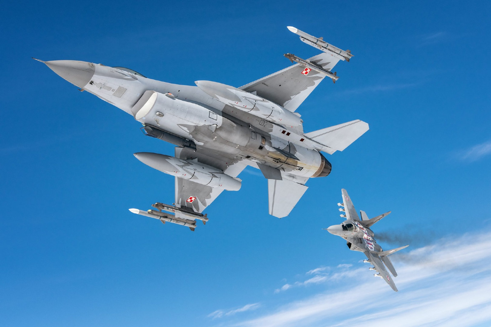 Whoever provides the F-16 fighter jet will destroy whoever Russia ...