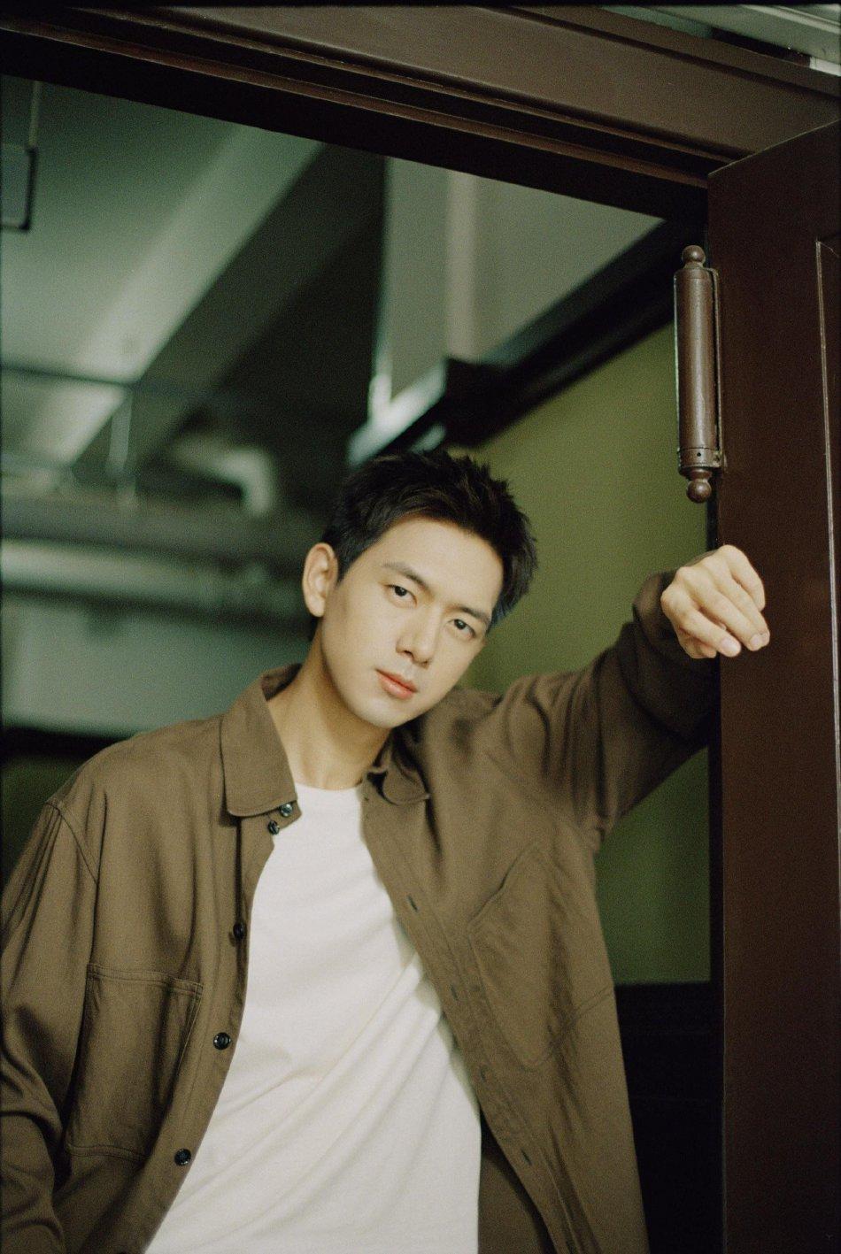 The 8-year-old photographer took the final photos for Li Xian, with ...