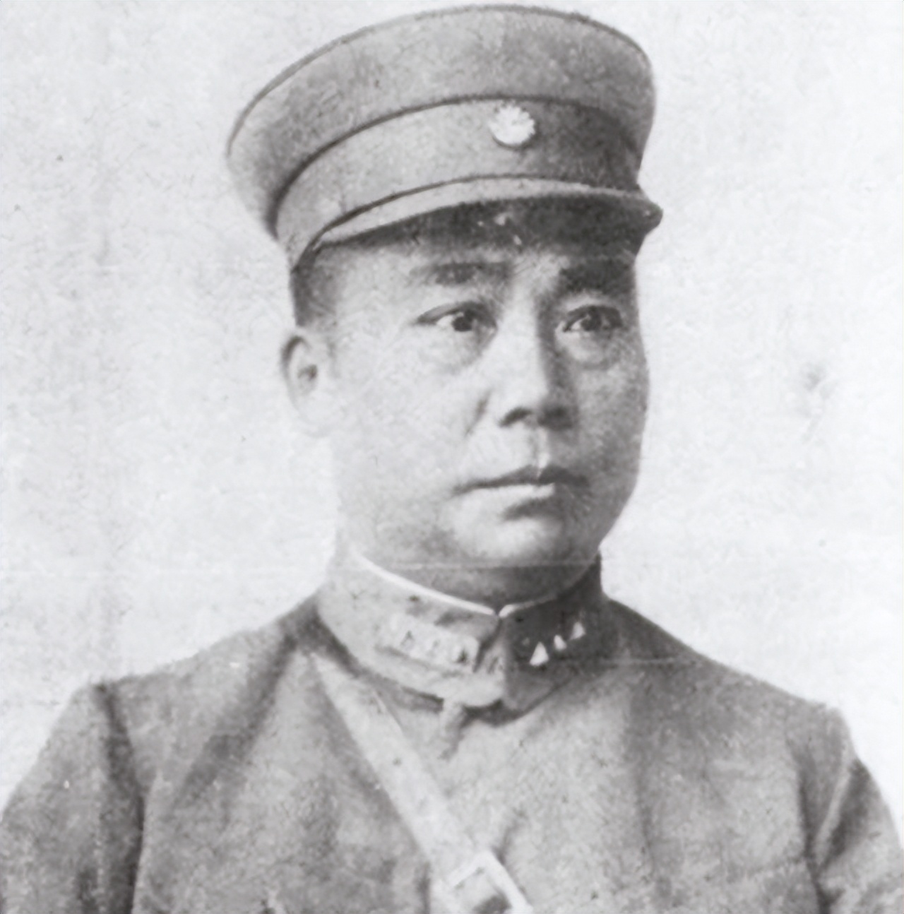 Liu Wenhui and Liu Xiang's uncle and nephew competed for the throne. In ...