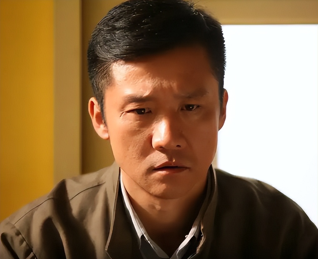 He Yin: Married to Huang Zhizhong for 13 years and gave birth to a son ...