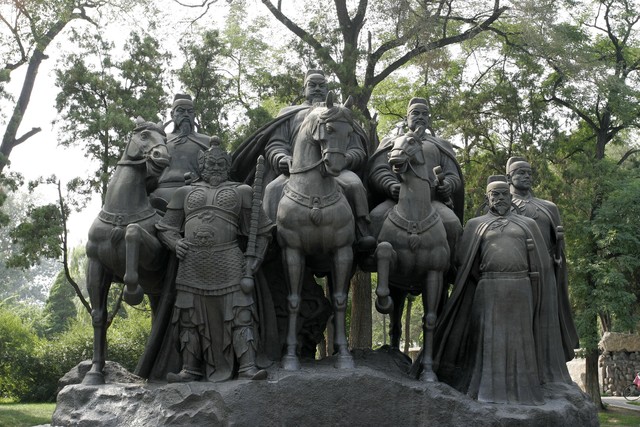 Shang Yang: The ideal state of a country is that the emperor respects ...