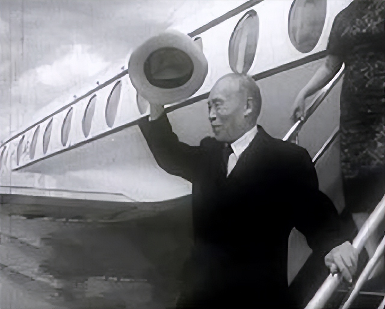 Strange girl Hu Yousong: Married 76-year-old Li Zongren at the age of ...