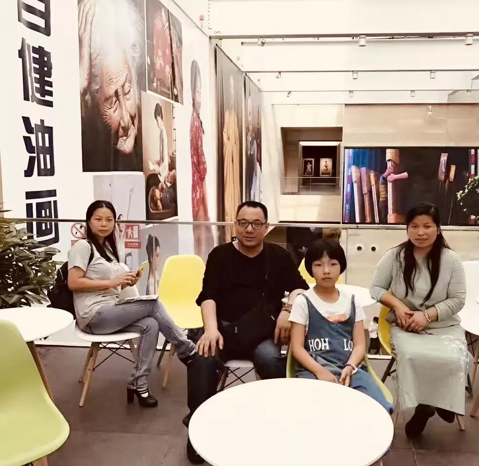 Ying Qi Literature and Art - iNEWS