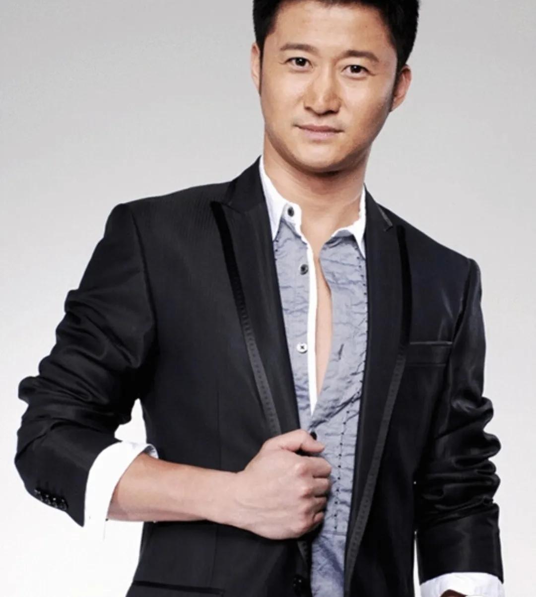 When Wu Jing proposed to Fan Yimin, she said, "You have 5 million, so I ...