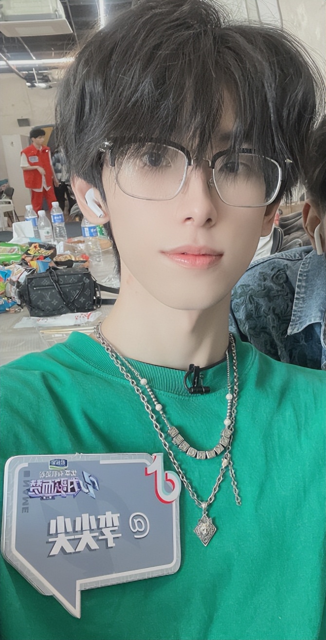 Coco Li's "Praise for the Song 2" set off a wave of nostalgia, and Star ...