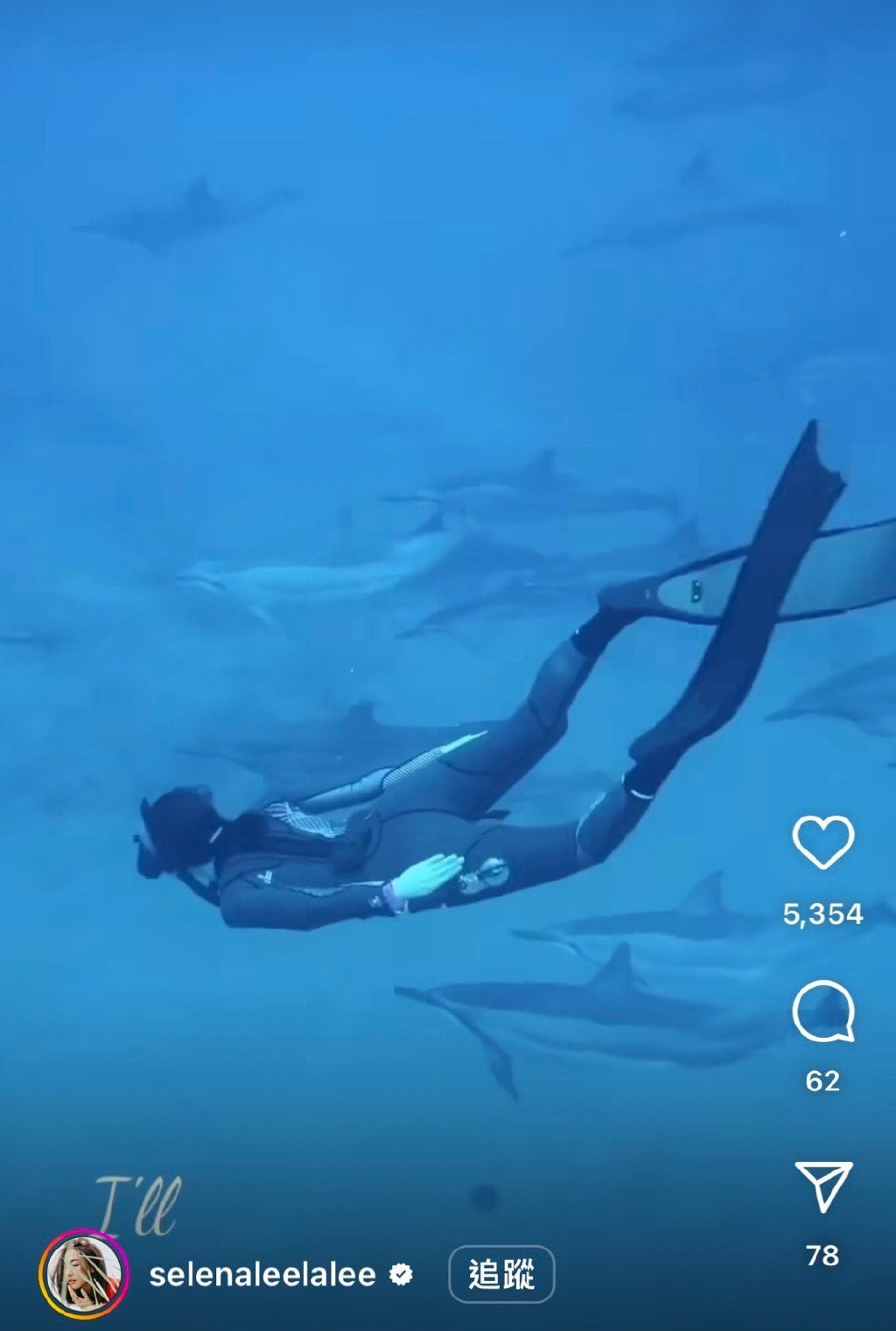 Hong Kong actress Li Shiwei overcomes her fear and dives into a cave ...