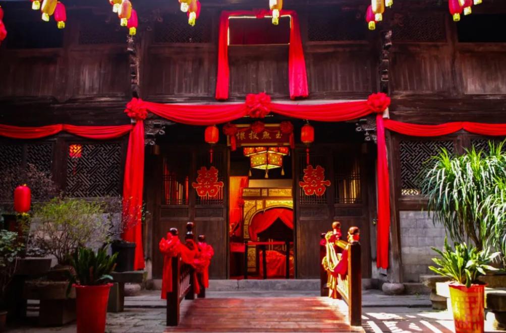 There is a thing called "spring stool" in the dowry of ancient women ...