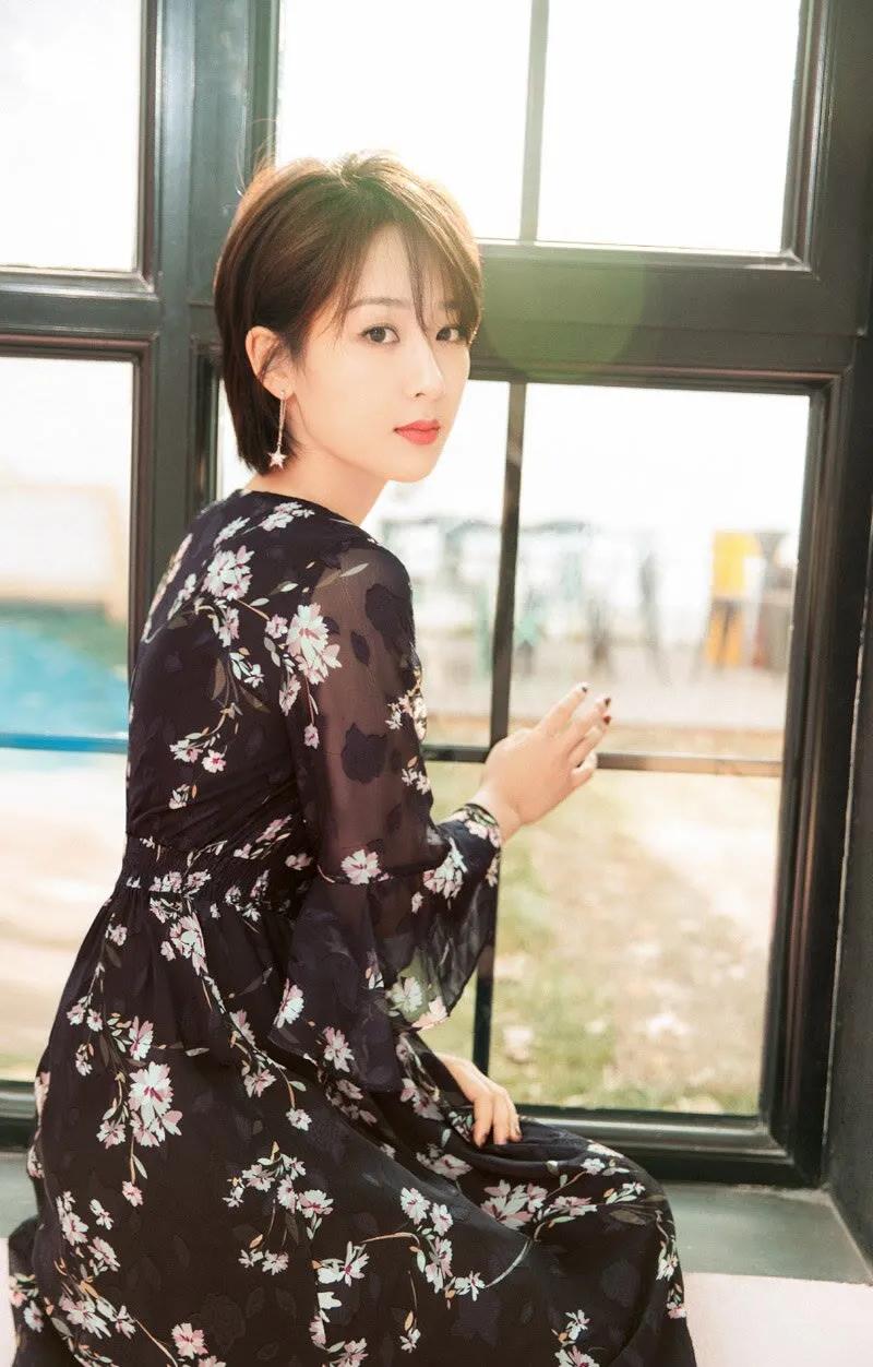 Yang Zi#Meitu 15 - iNEWS