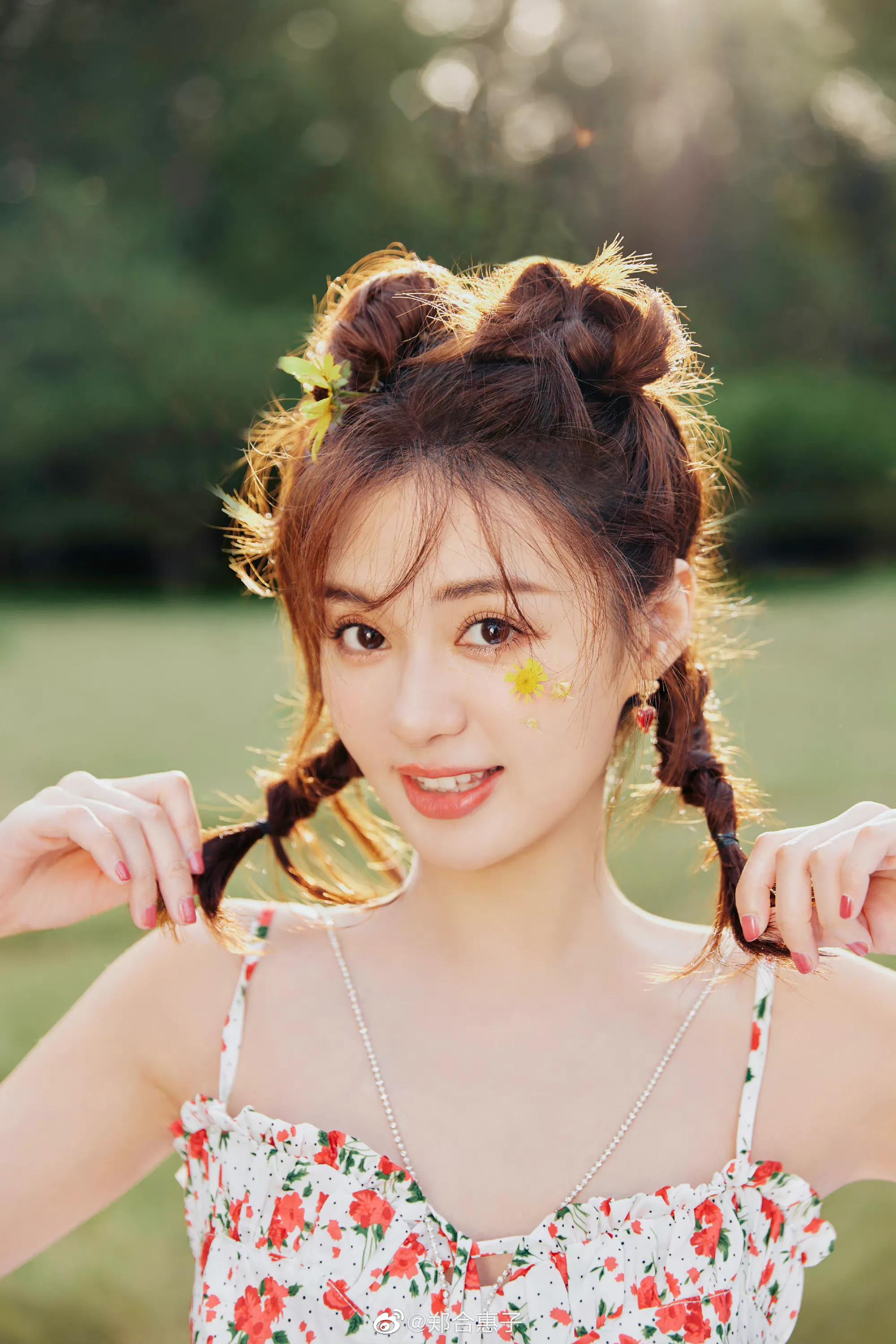 Beautiful picture of Zheng Hehuizi - iNEWS