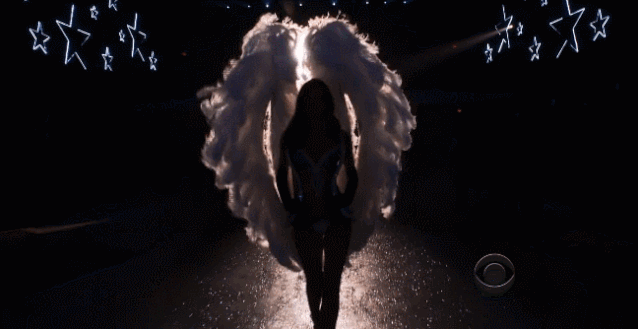 Yinbenkang-Victoria's Secret Miranda Kerr stunning moments - iNEWS